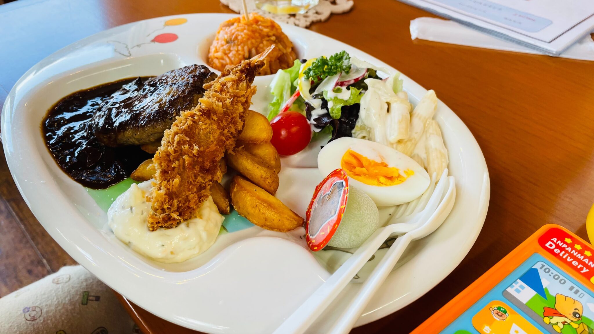 【M's deli-エムズデリ】舞鶴にあるおしゃれなベイサイドプレイス